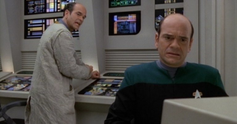 Star Trek: Voyager – The Swarm (Review) | the m0vie blog