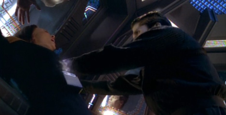 Star Trek: Voyager – Revulsion (Review) | the m0vie blog