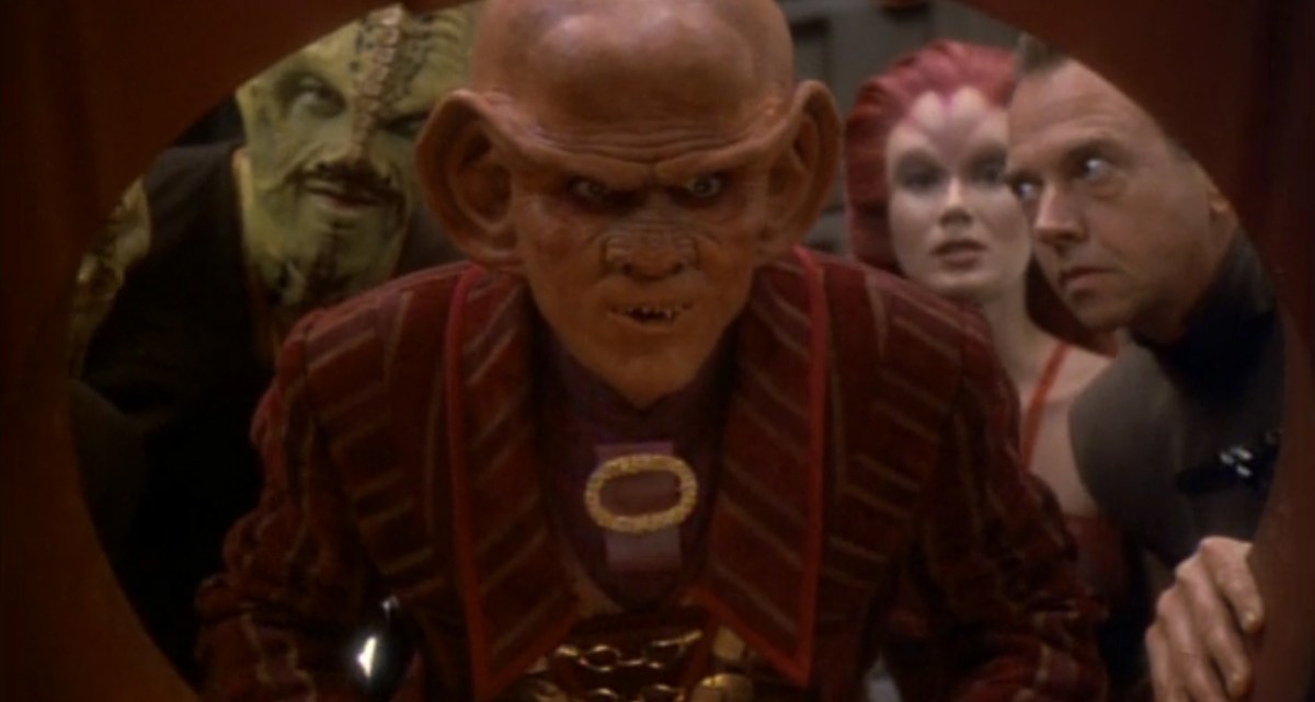 Star Trek: Deep Space Nine – Who Mourns for Morn? (Review) | the m0vie blog