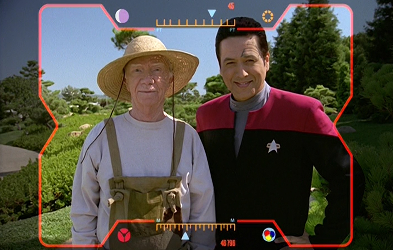 Trump Trek: How Star Trek: Voyager is Perfectly Trumpian Star Trek ...