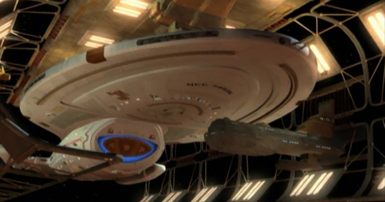 Star Trek: Voyager – Relativity (Review) | the m0vie blog