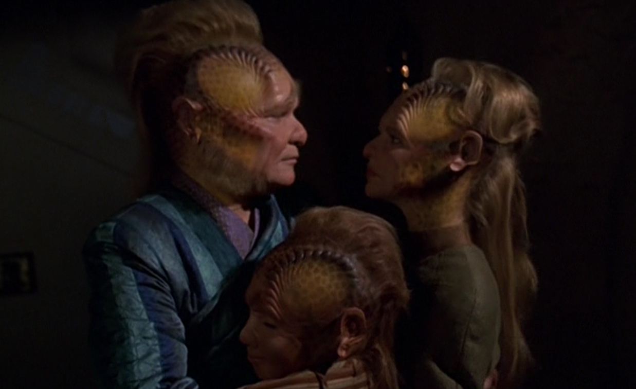 Star Trek: Voyager – Homestead (Review) | the m0vie blog